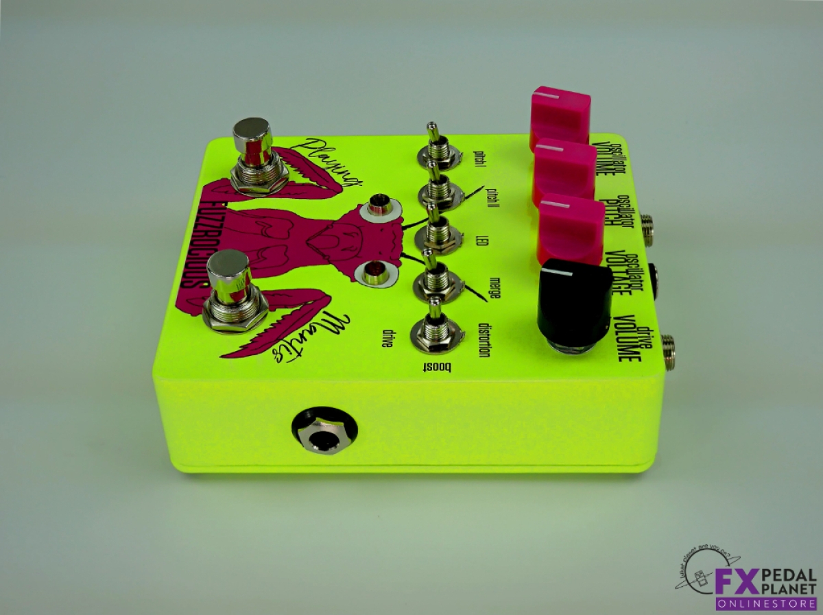 Fuzzrocious Playing Mantis Boost Overdrive Distortion Oscillation ...